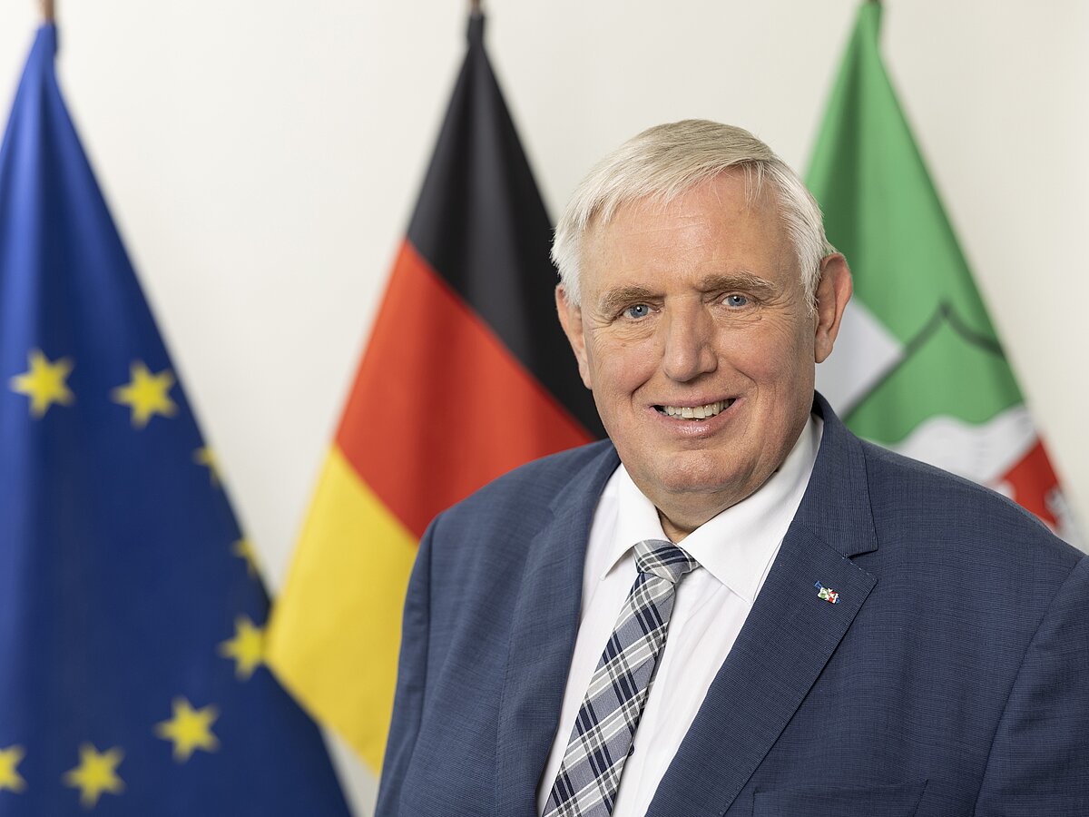 AVNR: Zukunftskongress zieht Bilanz der Bundesgesundheitspolitik | ABDA