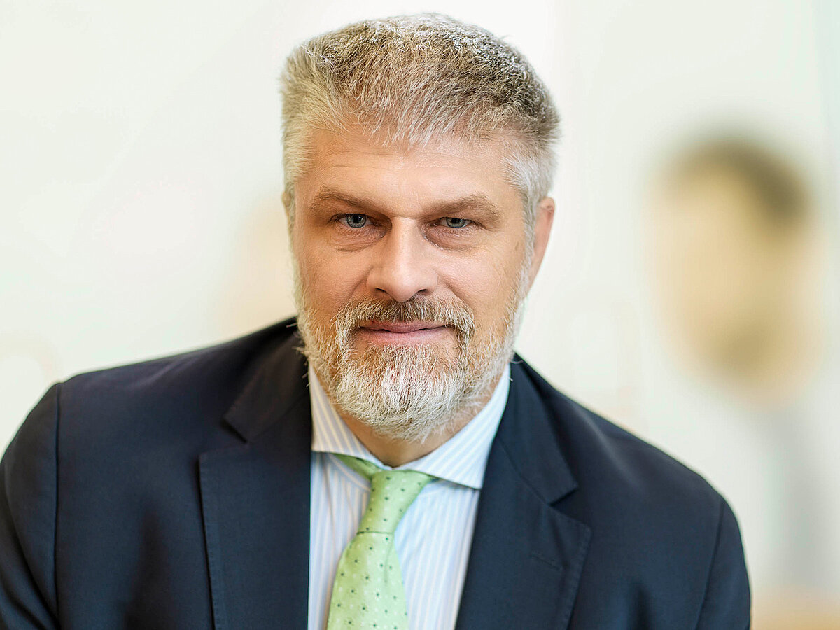 DAV-Vorsitzender Dittrich legt Amt nieder | ABDA