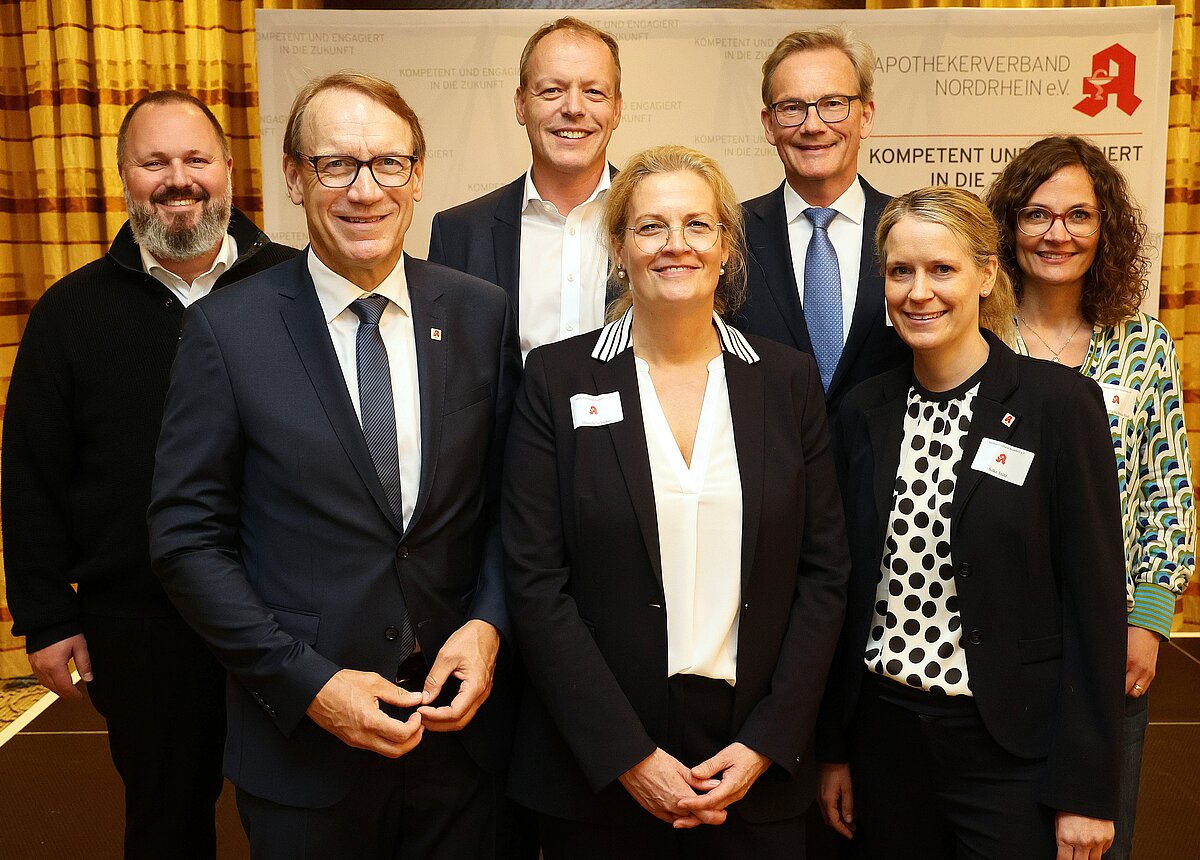 Thomas Preis als AVNR-Vorsitzender bestätigt | ABDA